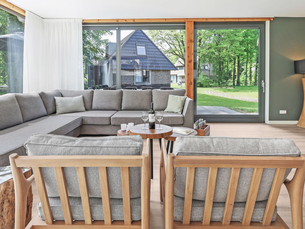 10-persoons vakantiehuis - Extra Luxe 10EL1 op Vakantievilla's PUUR Exloo