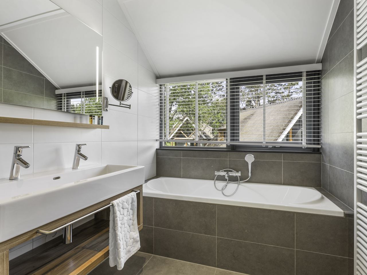 8-persoons vakantiehuis - Extra Luxe 8EL op Vakantievilla's PUUR Exloo